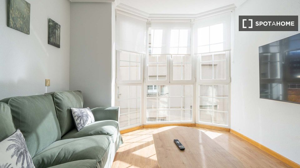 Estudio en alquiler en C. de Eraso, Madrid