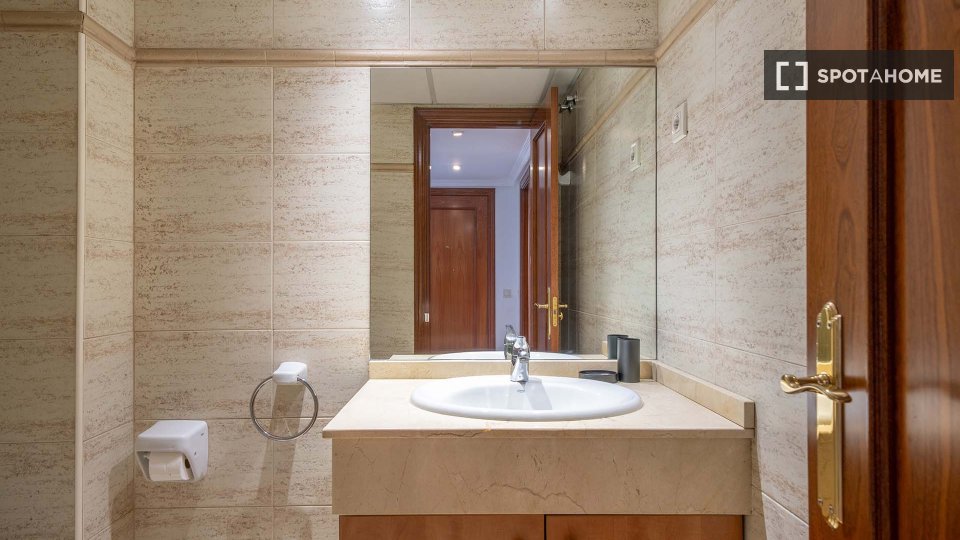 Estudio en alquiler en C. de Eraso, Madrid