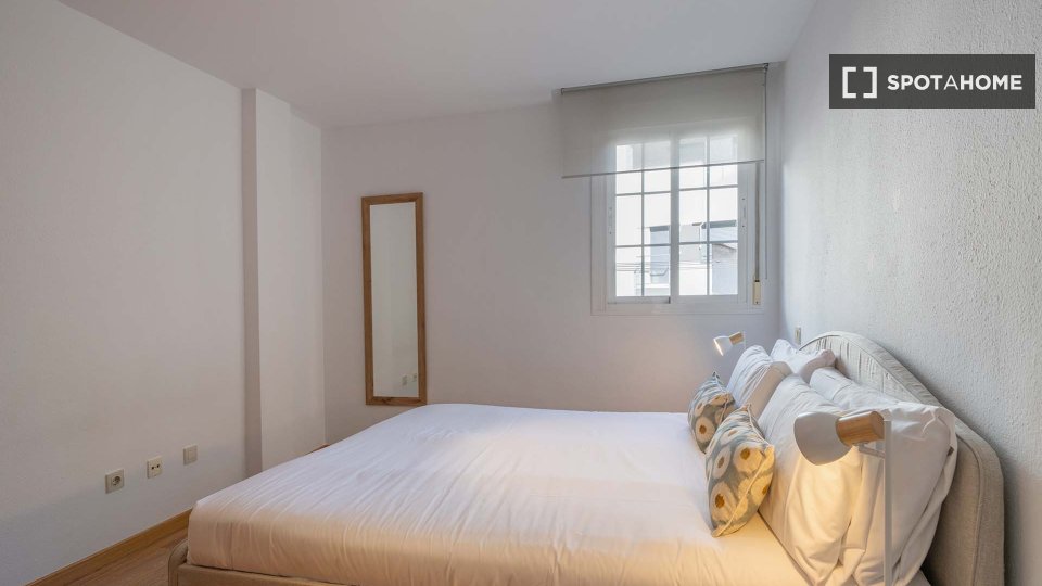 Estudio en alquiler en C. de Eraso, Madrid